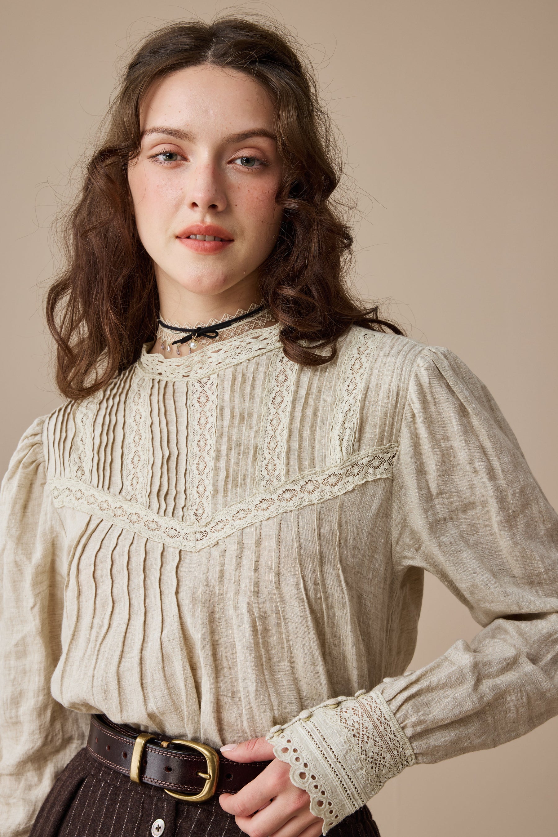 Minna 21 | Edward Linen Lace Blouse – Linennaive