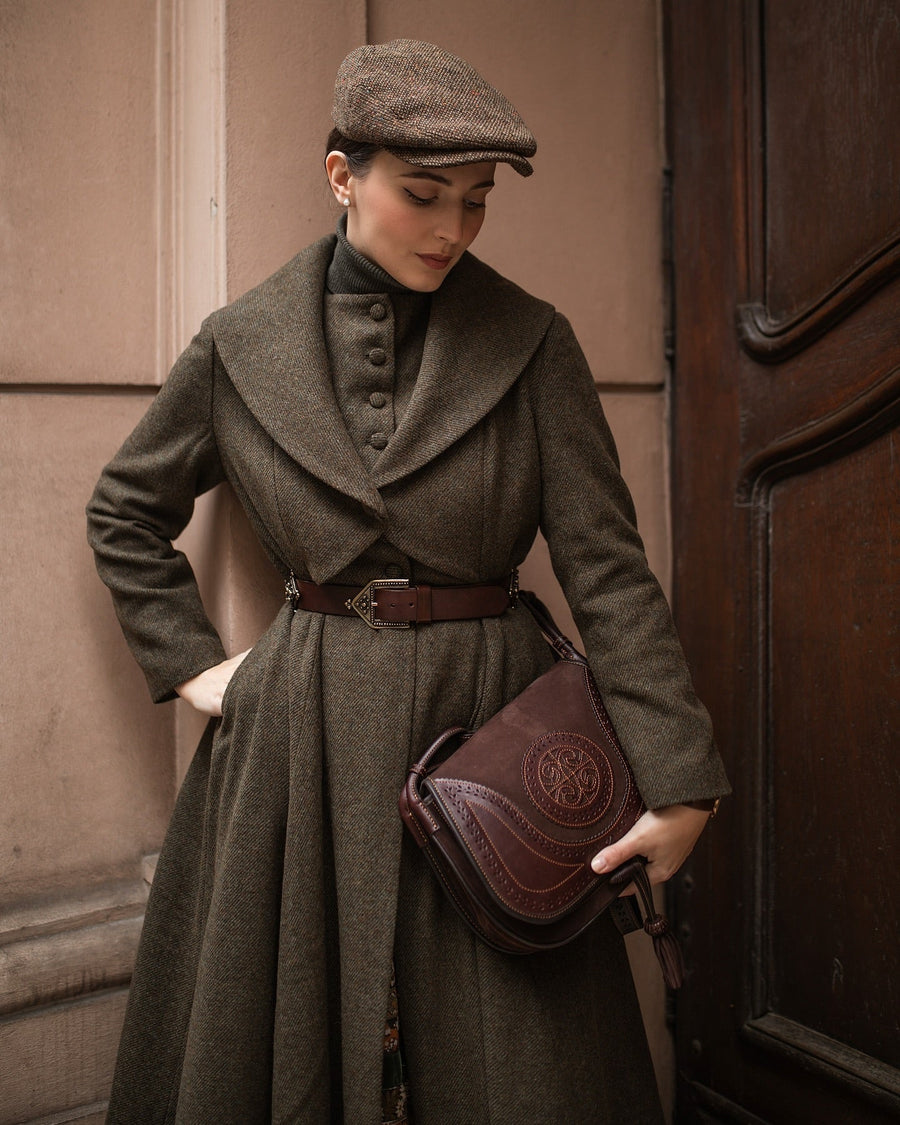 Gemma 17 | 100% wool victorian coat – Linennaive