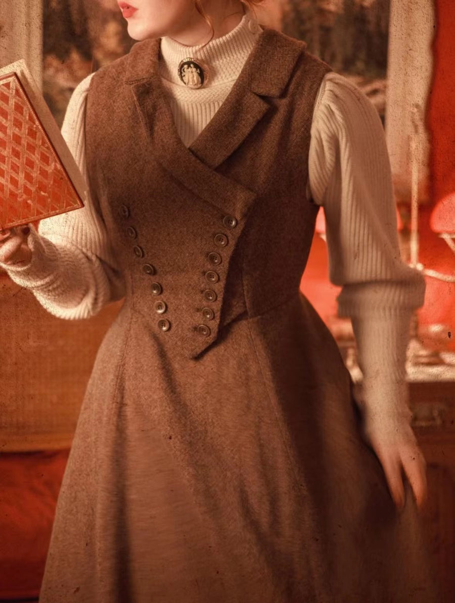 Helen 17| Vintage wool dress – Linennaive