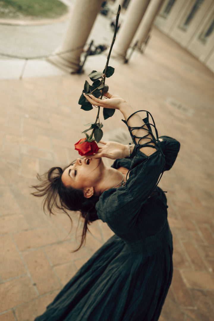 ARIEL 14 | HOODED WOOL CLOAK COAT – Linennaive