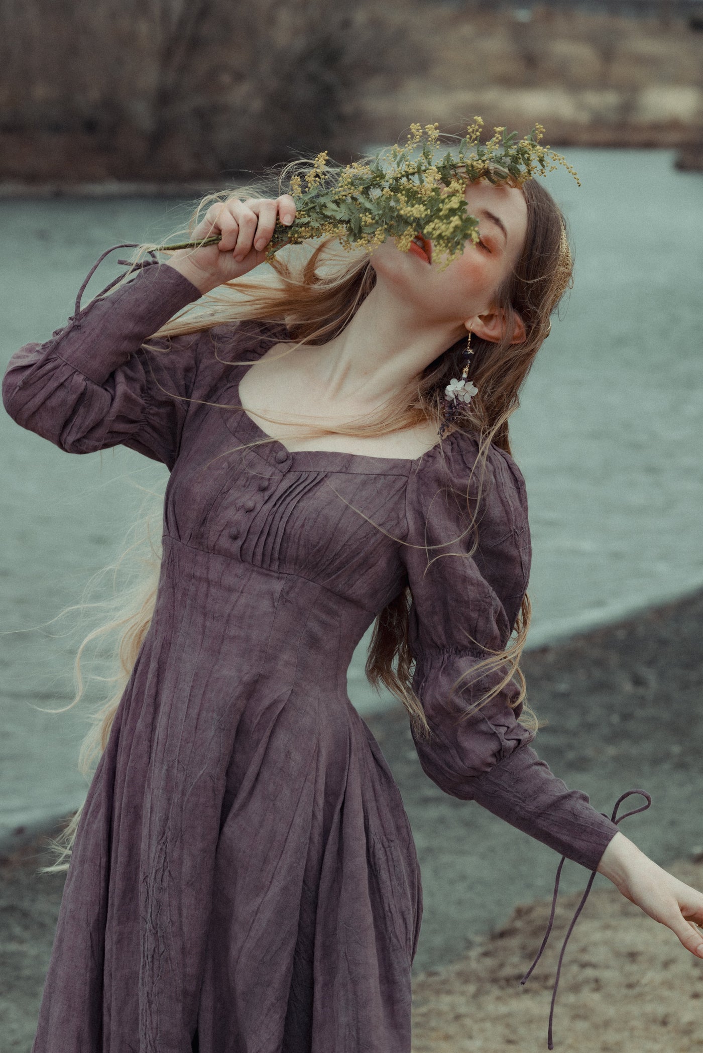 PHOENIX 24 | REGENCY LACE-UP LINEN DRESS – Linennaive