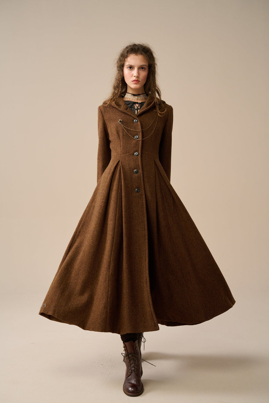 My Fair Lady 26 | Hooded Wool Coat – Linennaive