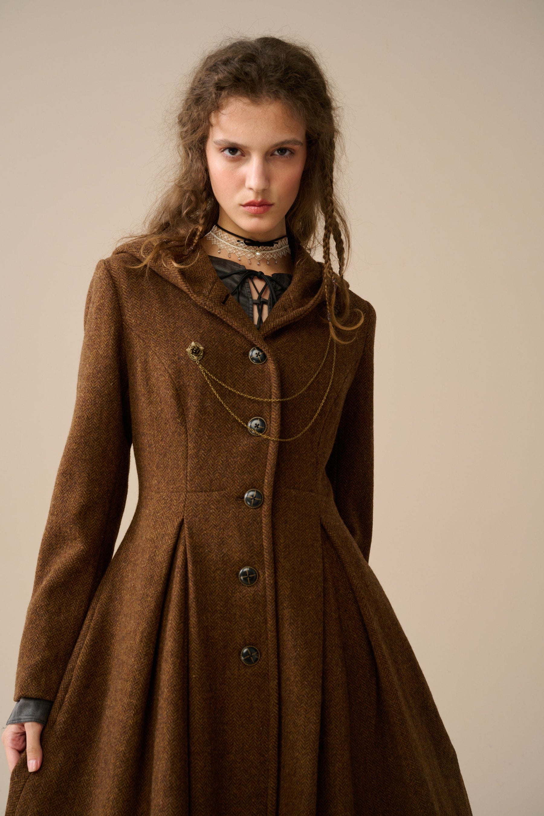 My Fair Lady 26 | Hooded Wool Coat – Linennaive