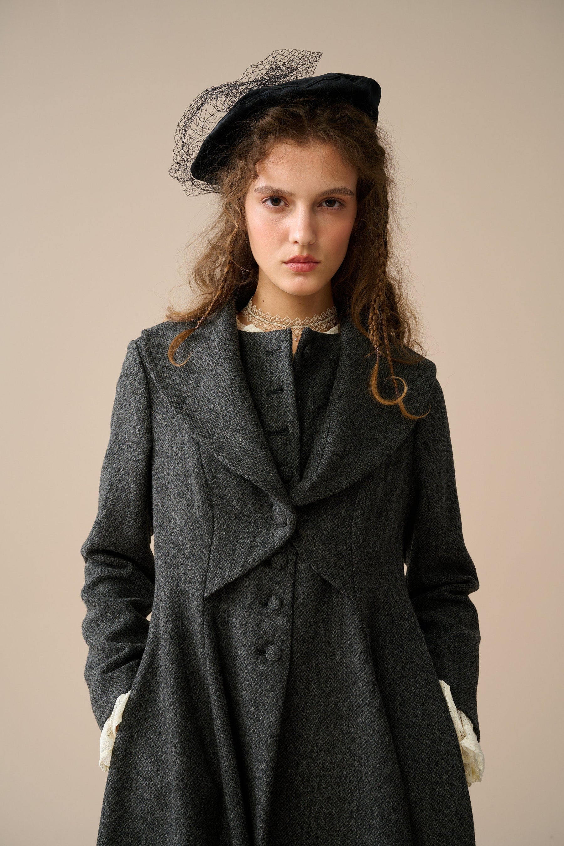 Gemma 17 | 100% wool victorian coat – Linennaive