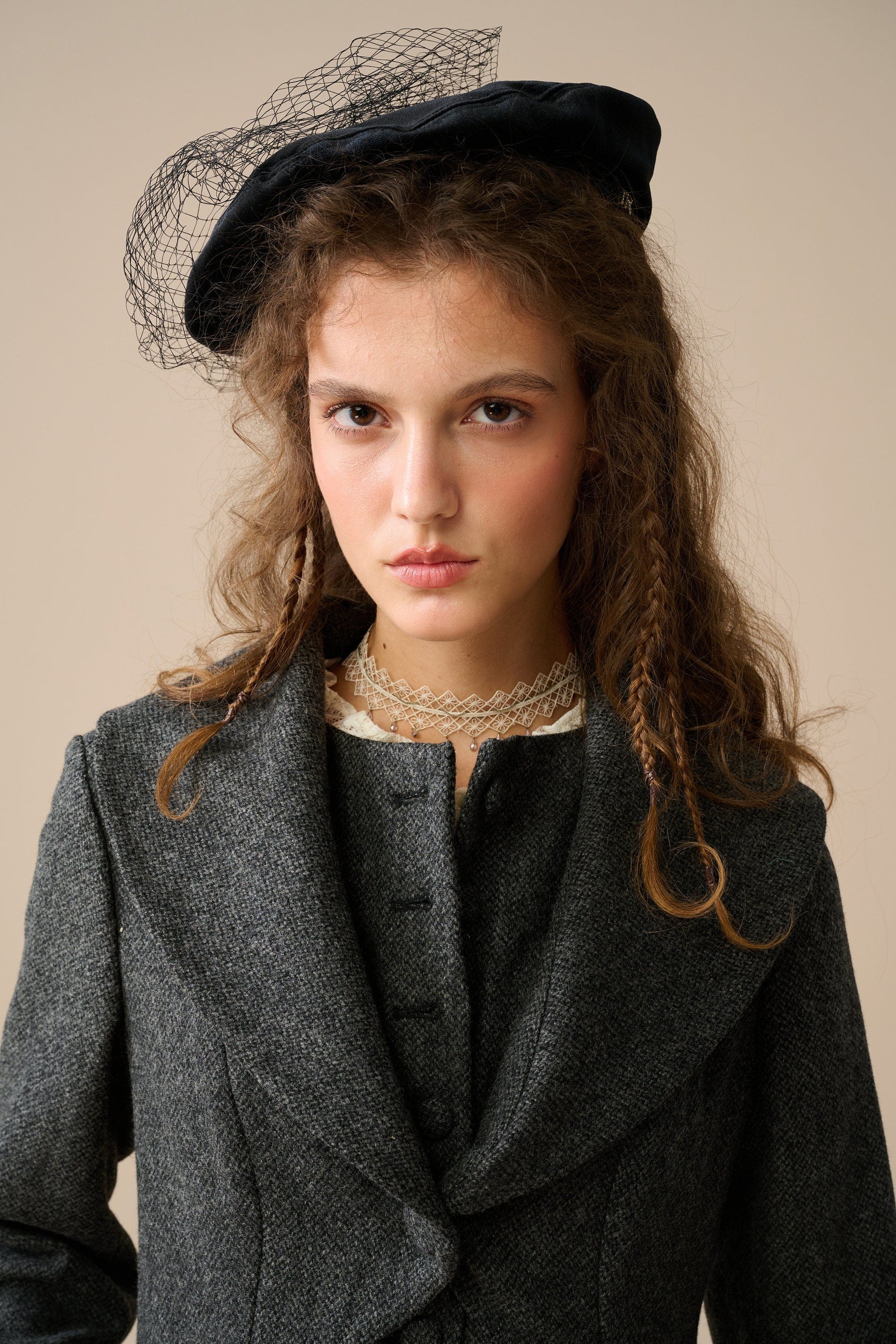 Gemma 17 | 100% wool victorian coat – Linennaive