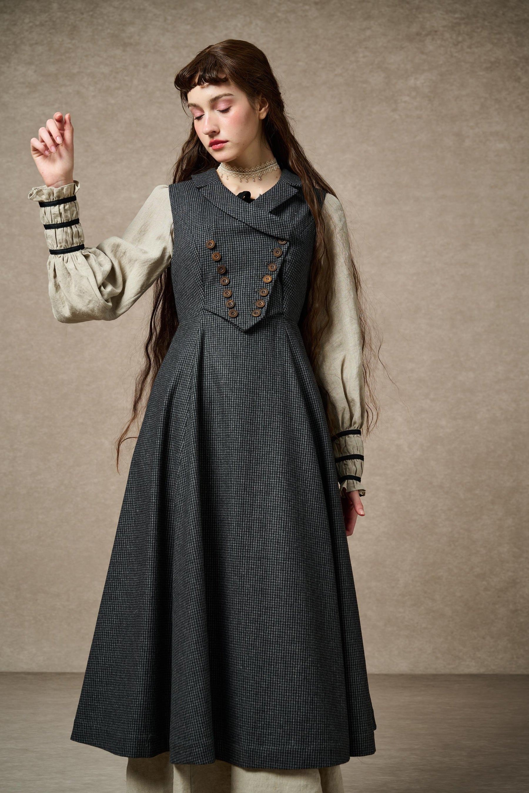 Helen 17| Vintage wool dress – Linennaive