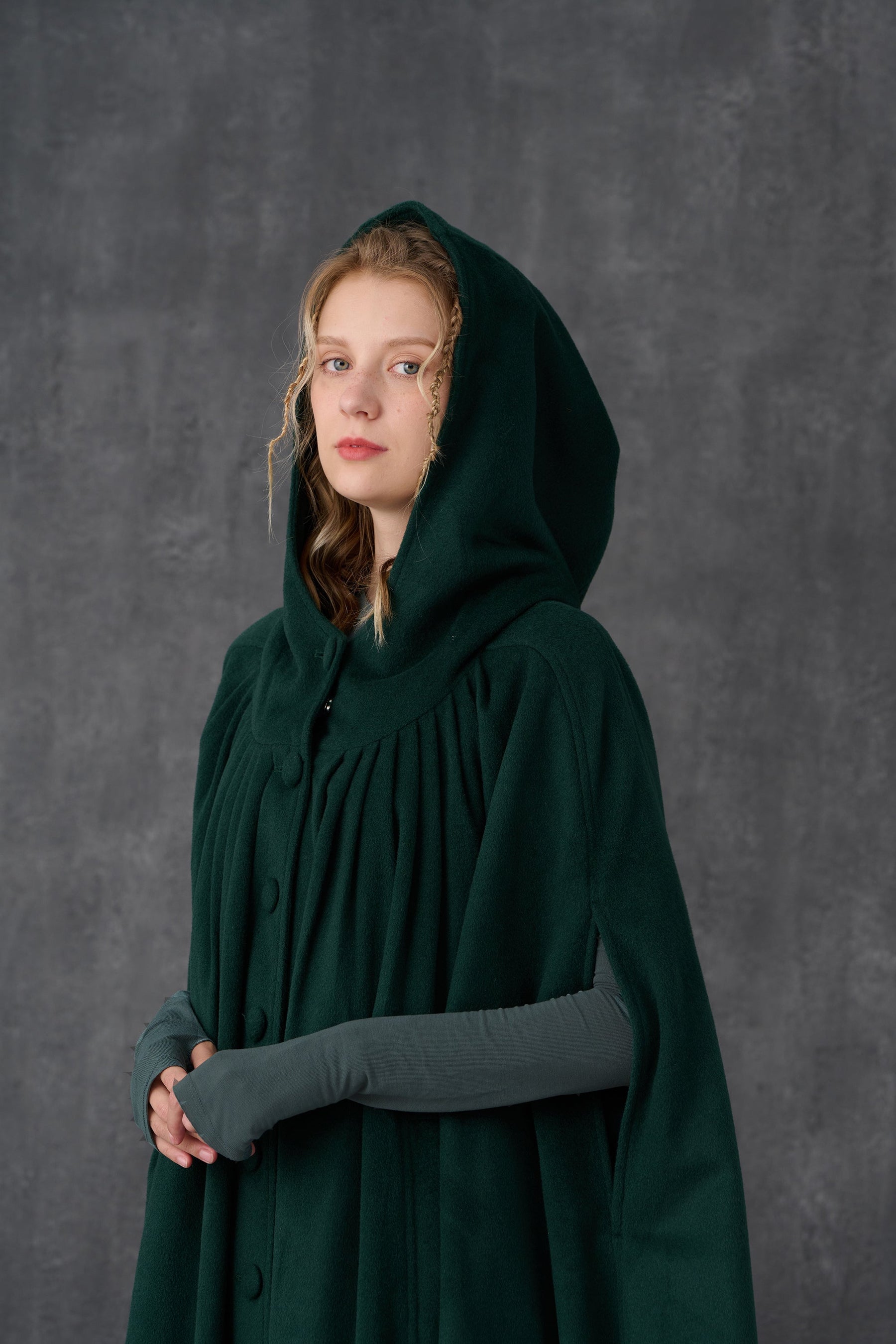 ARIEL 14 | HOODED WOOL CLOAK COAT – Linennaive