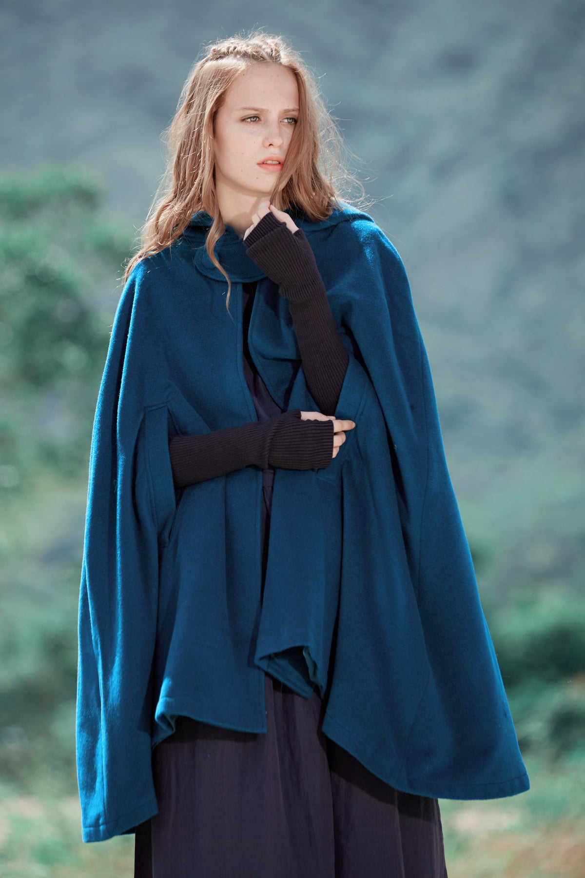 Maxi Hooded Wool Coat Cloak (8 Colors) – Linennaive