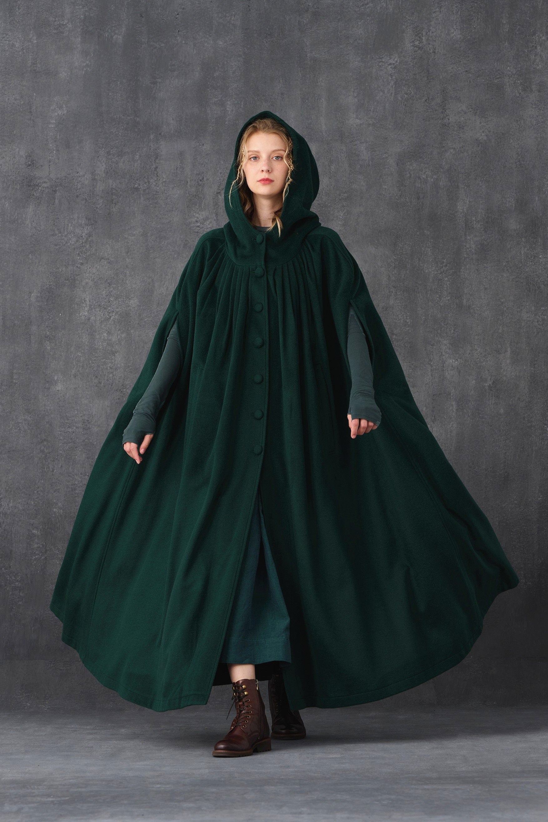 ARIEL 14 | HOODED WOOL CLOAK COAT – Linennaive